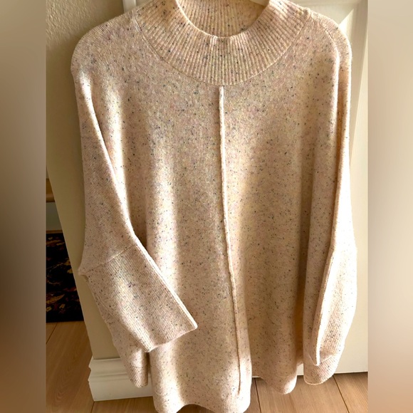 LOFT | Sweaters | Loft Swing Bottom Sweater Size L | Poshmark